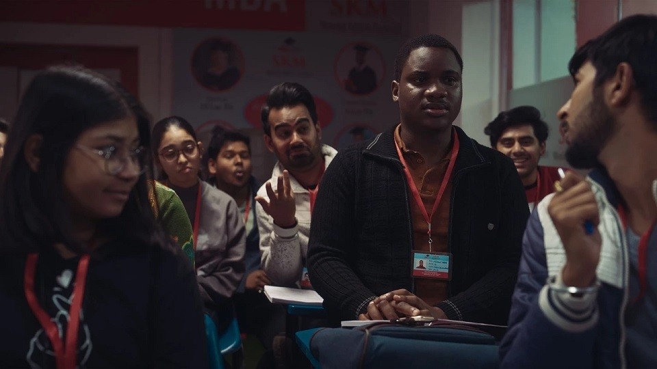 Dilli Dark Movie Review (Themes Explained) - A Cleverly Penned Satire ...